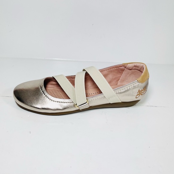 OTBT | Shoes | Otbt Anora Womens Mary Jane Shoes Size 8m Old Gold ...